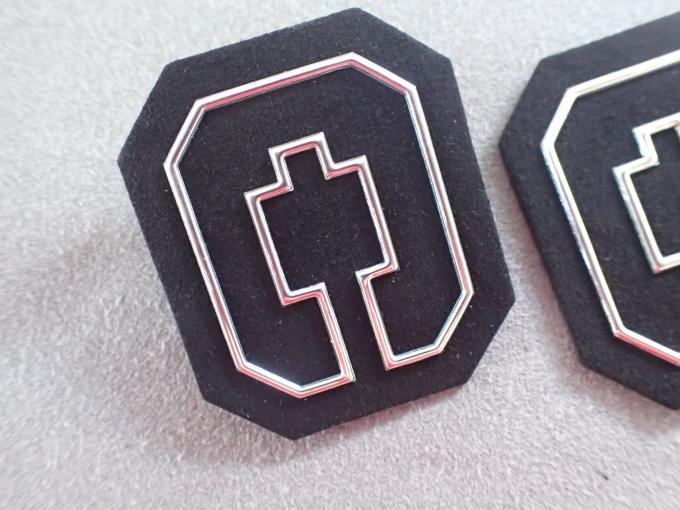 Shiny High Freqency 3D TPU Logo Clothing Tags Labels